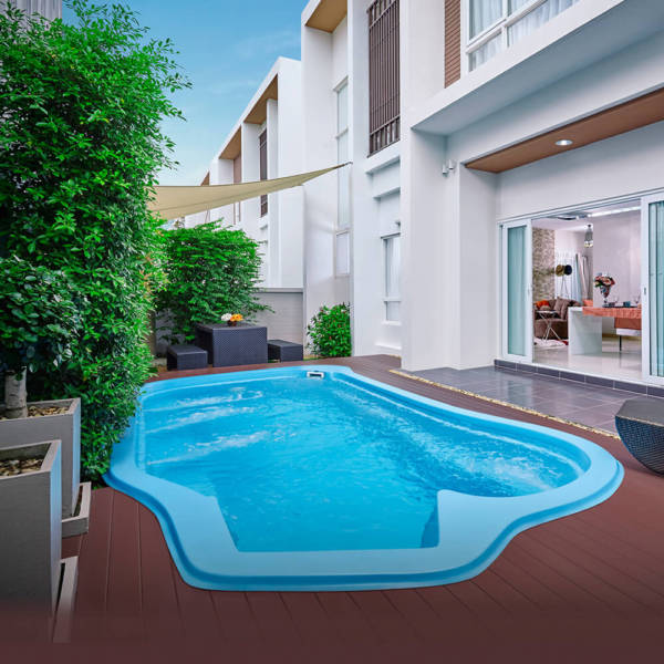 J.D.Pools - Swimming Pool Construction - Fiberglass Pool