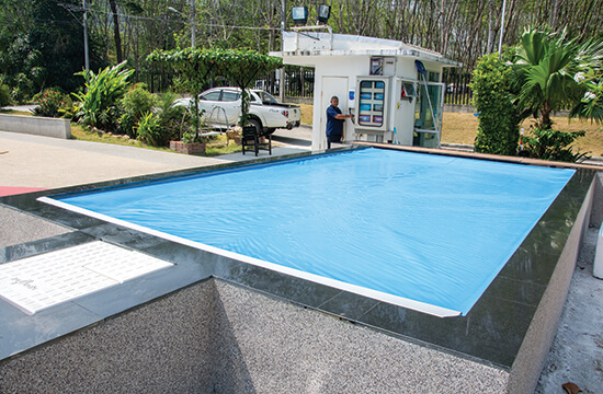 Automatic Pool Cover - J.D.Pools