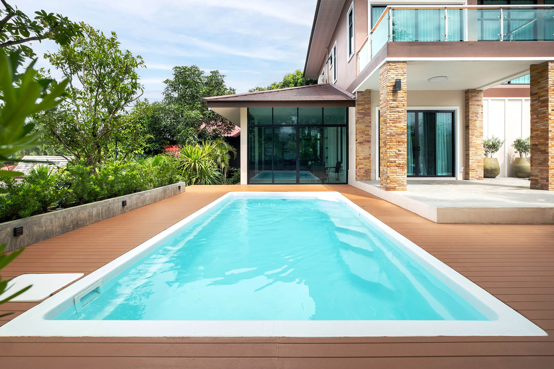 Cardio Pool - สระว่ายน้ำเพื่อการออกกำลัง และการผ่อนคลาย